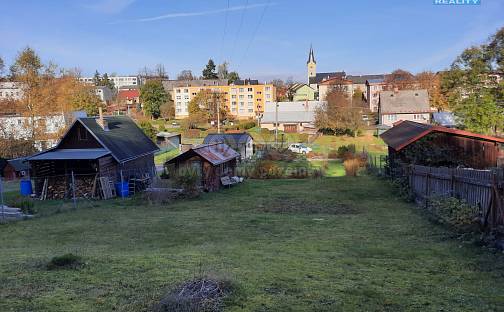 Prodej pozemku k bydlení, 612 m2, Dvorce | Reality.iDNES.cz