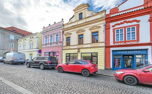 Dva domy v srdci Kolína | Reality.iDNES.cz