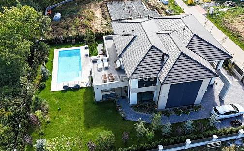 Prodej rodinného domu 716 m2, pozemek 1135 m2 | Reality.iDNES.cz