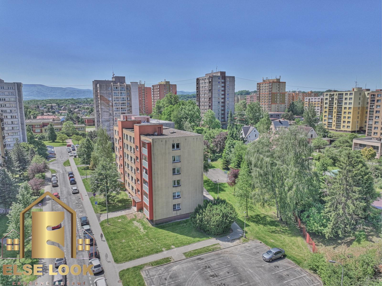 Byt v Českém Těšíně ( Ostrava 32km, Třinec 5km, PL Bielsko-Bia a 36km ...