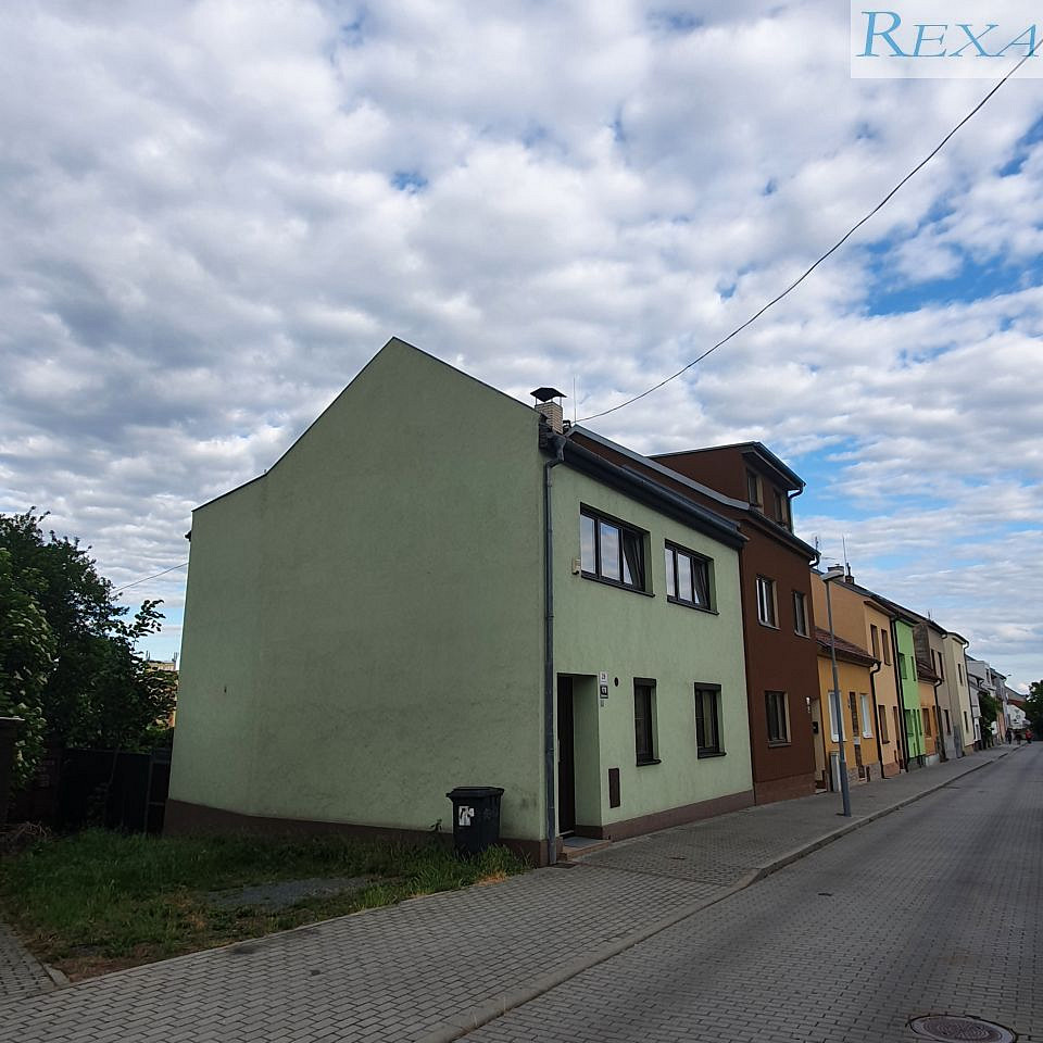 Brno Řečkovice, Terezy Novákové, víceúčelový RD | Reality.iDNES.cz