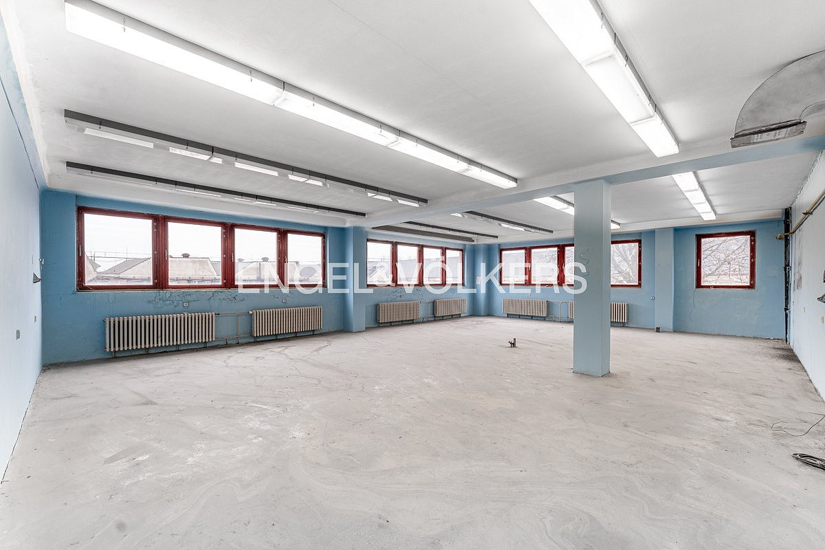 Pronájem víceúčelového prostoru v Lounech - ubytování, kanceláře, výroba | Reality.iDNES.cz