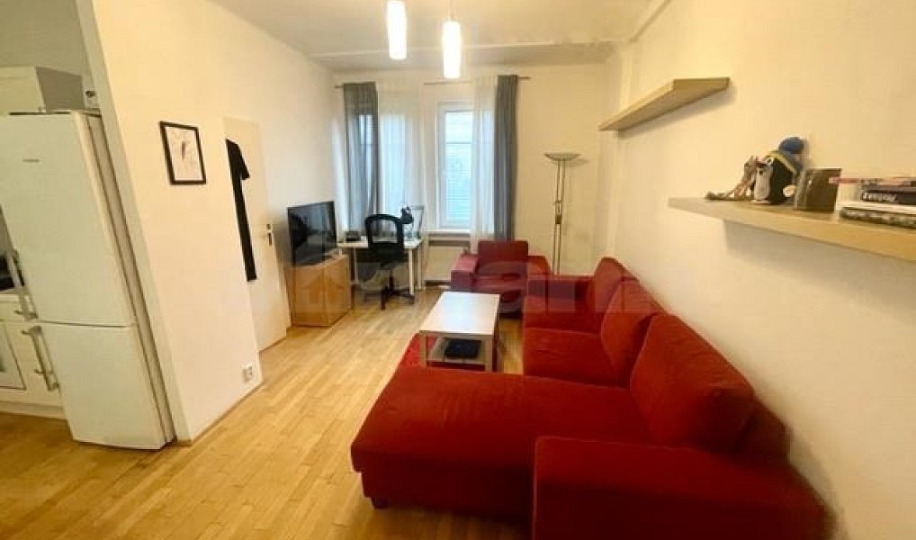 3+kk, 70 m2, vybavený, 5 p., cihla, ul. Ortenovo náměstí, Praha 7 - Holešovice | Reality.iDNES.cz